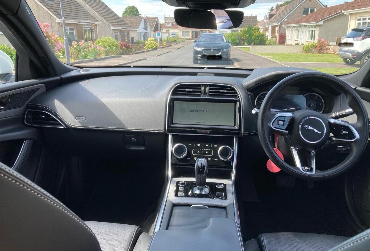 SOLD - Used JAGUAR XE 2021 White in Kilmarnock, Ayrshire | CARSELECT1.COM