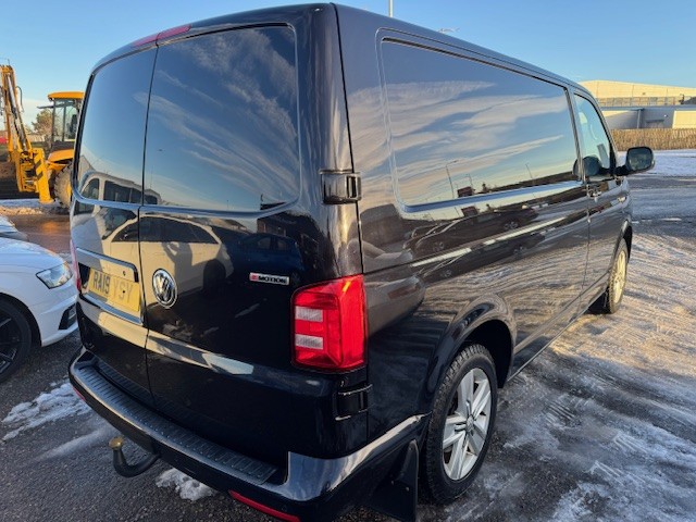 Used VOLKSWAGEN TRANSPORTER 2019 Black - In Stock | Hendersons Garage